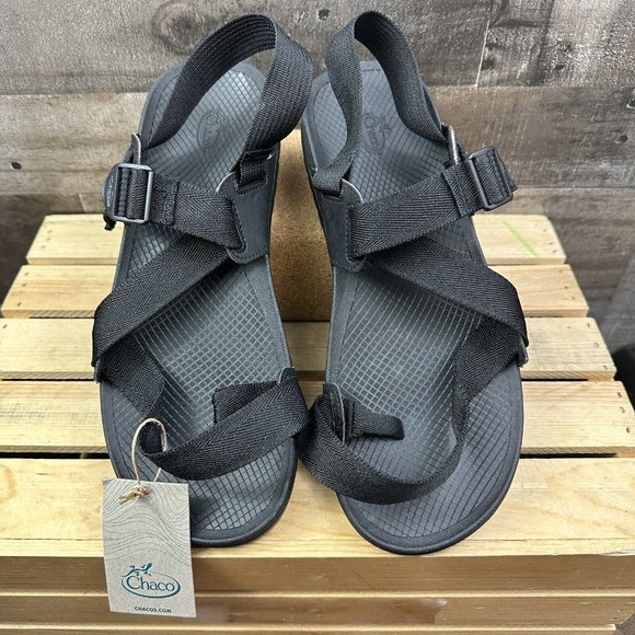 Chaco | Shoes | Chaco Lowdown 2 Black Outdoor Strappy Trail Hiking Toe ...